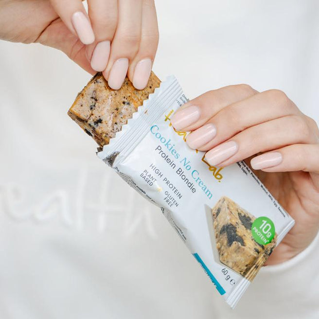 Guilt-Free Vegan-Friendly Protein Balls, Protein Bars and Snacks ...